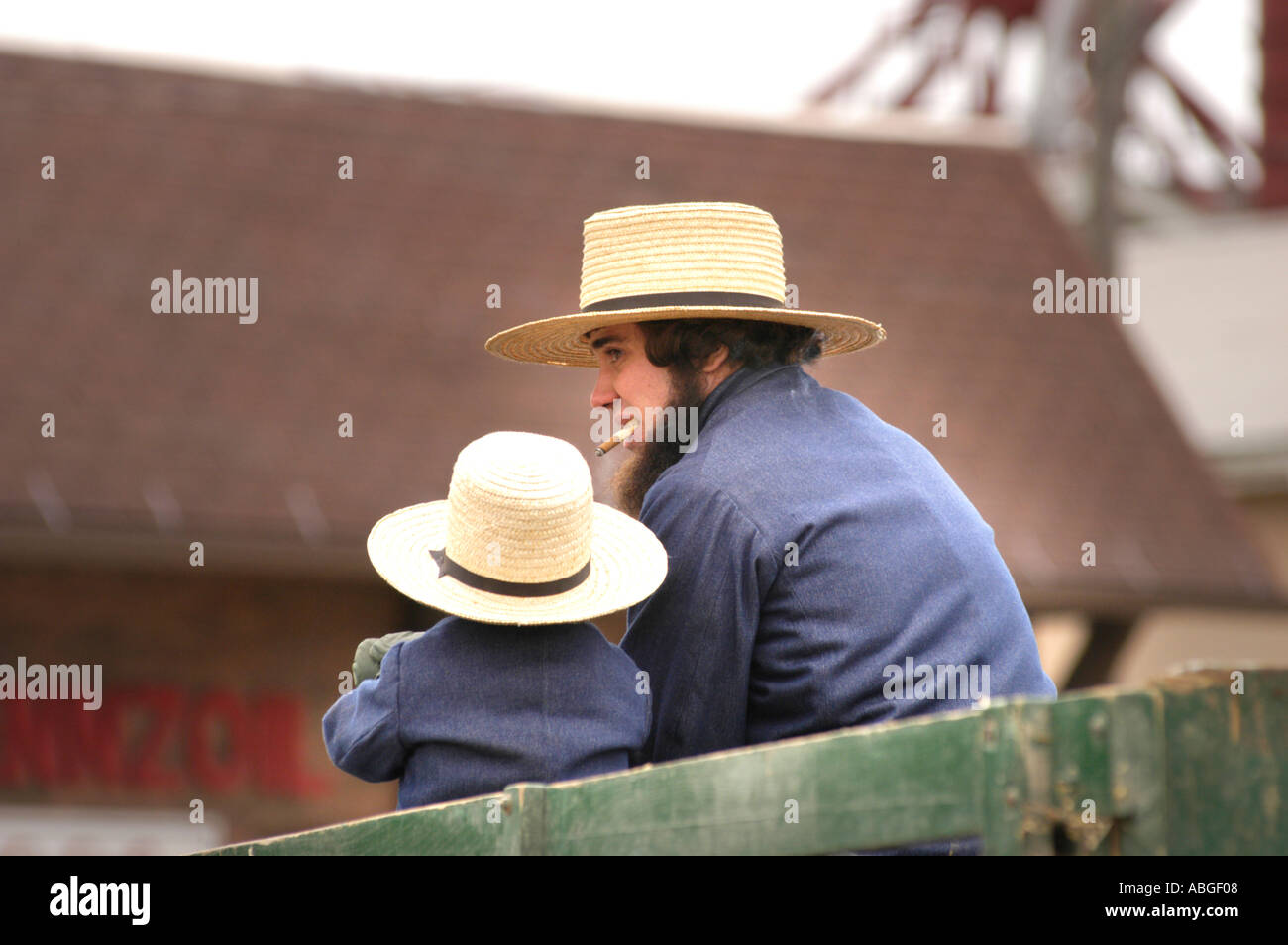 Amish children farming hi-res stock photography and images - Alamy