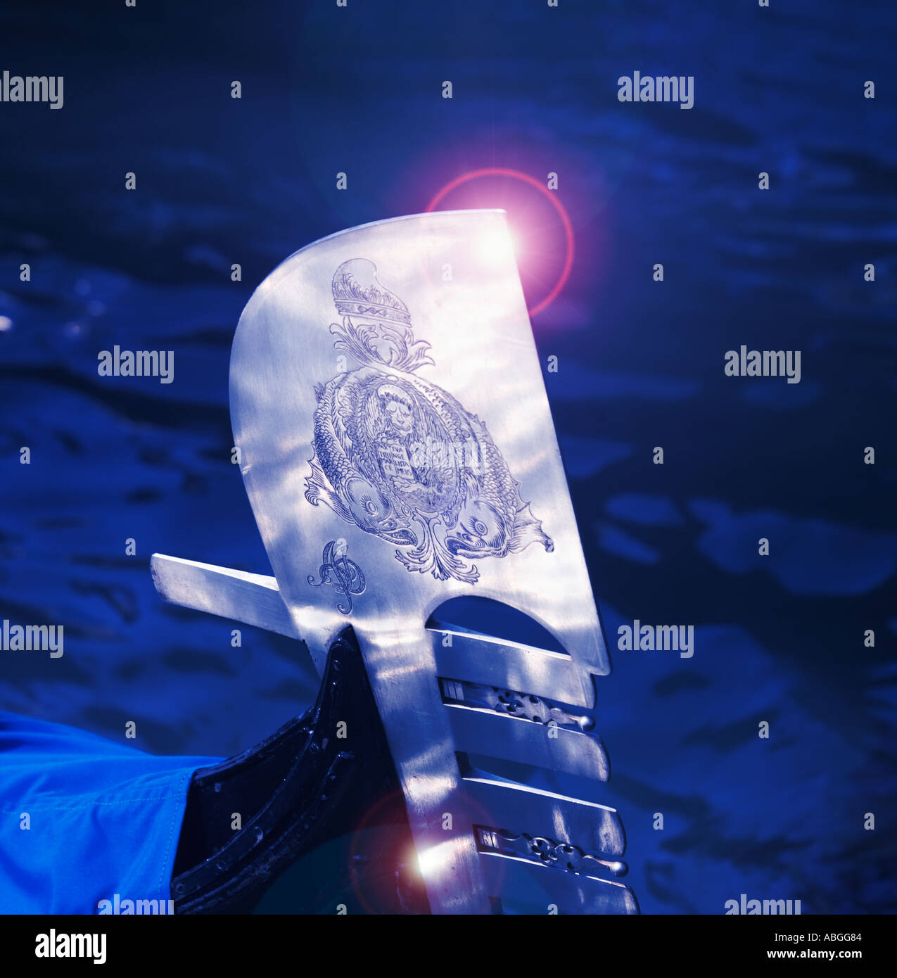 Gondola venice overhead hi-res stock photography and images - Alamy