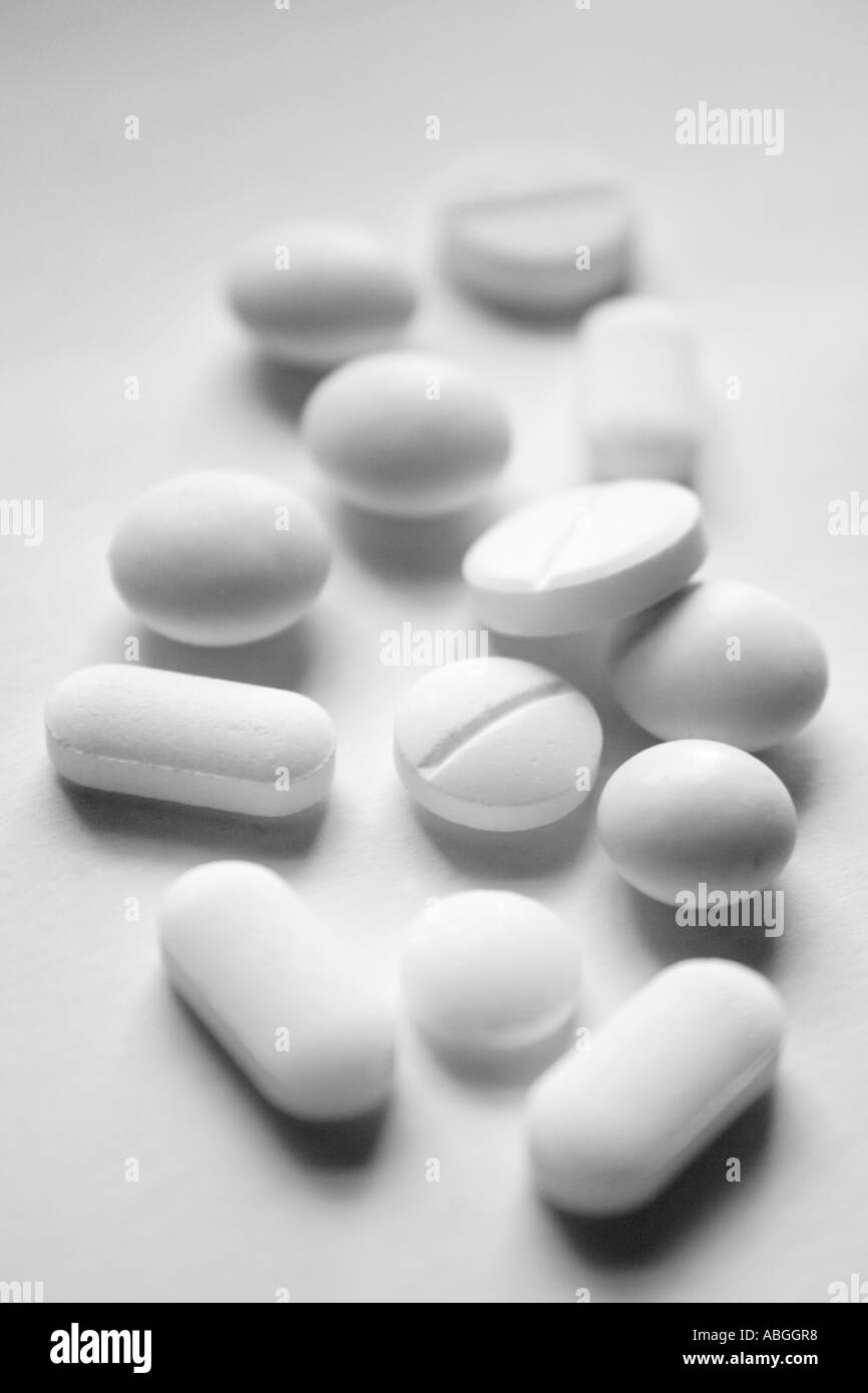 Medication tablets Black and White Stock Photos & Images - Alamy