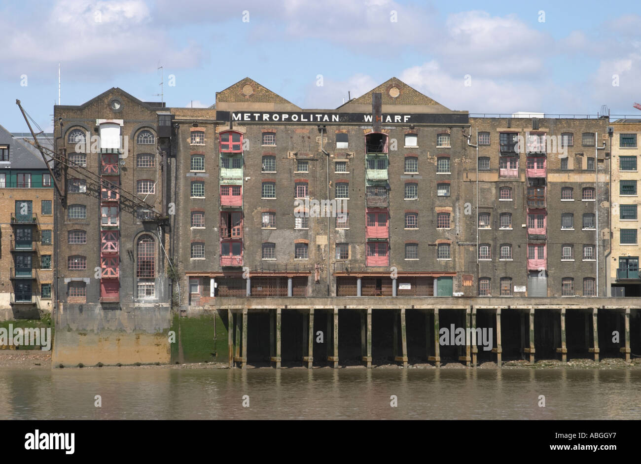 Victorian 19th Century warehouse, Metropolitan Wharf, River Thames ...