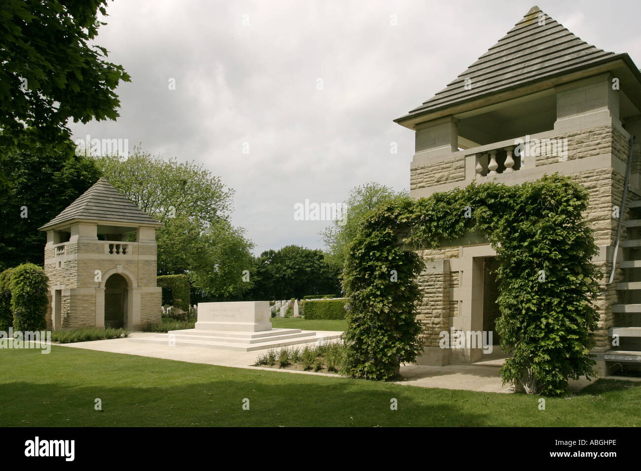 Military canadian grave headstones hi-res stock photography and images ...