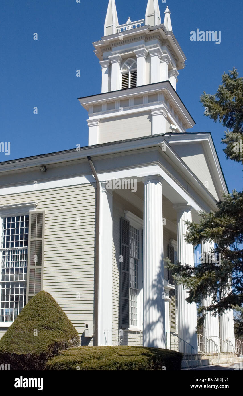 Old colonial church, Yorktown Heights, NY 2 Stock Photo - Alamy
