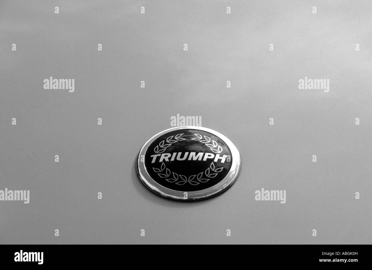 Triumph car badge emblem hi-res stock photography and images - Alamy