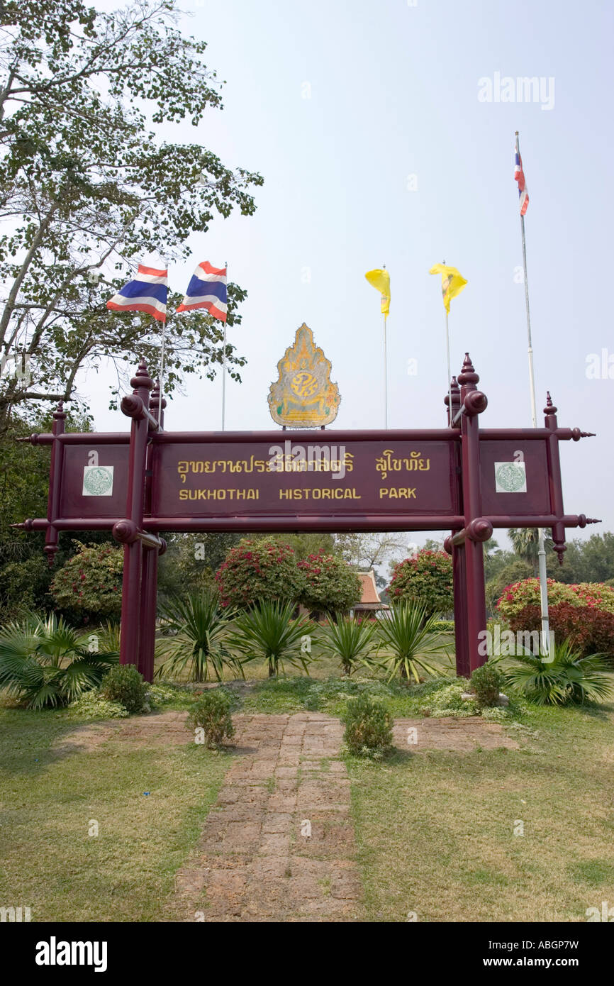 Sign at entrance to Sukhothai historic temples sight Thailand Stock ...