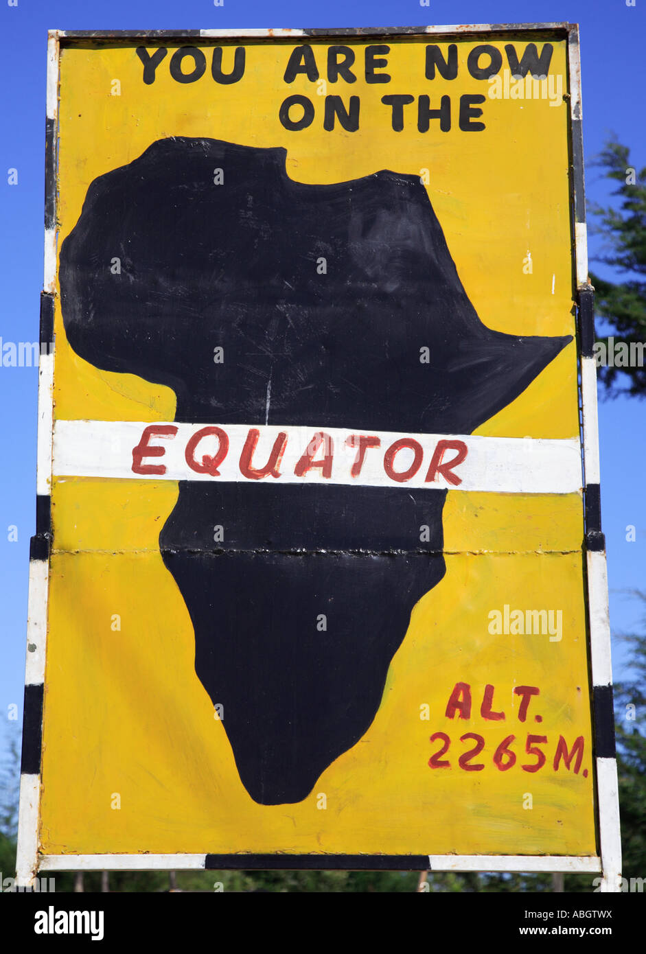 Kenya equator sign hi-res stock photography and images - Alamy