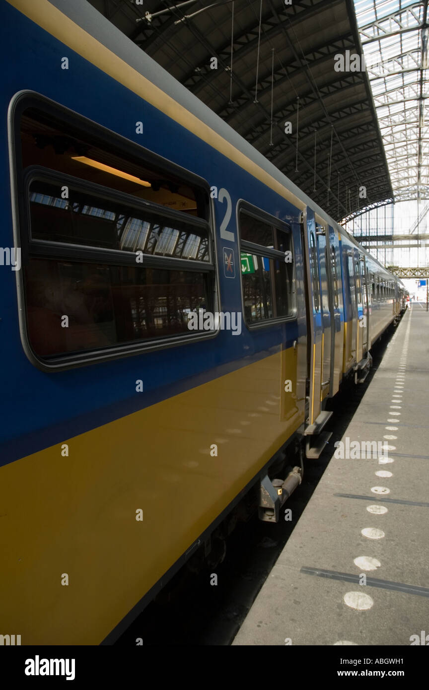 An NS Dutch railway train in Amsterdam Station Stock Photo - Alamy