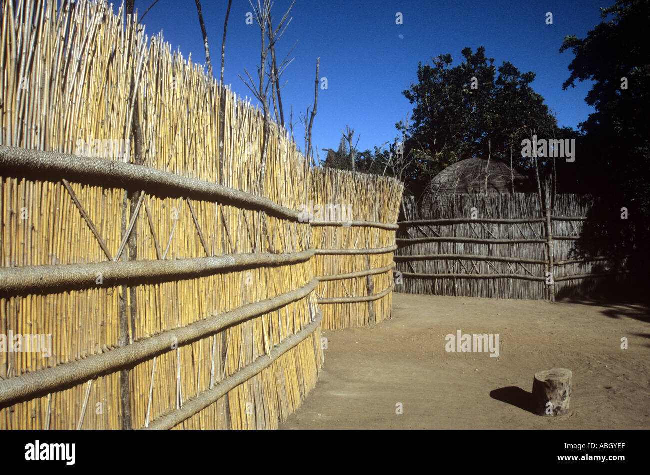 Traditional swazi huts swaziland hi-res stock photography and images ...