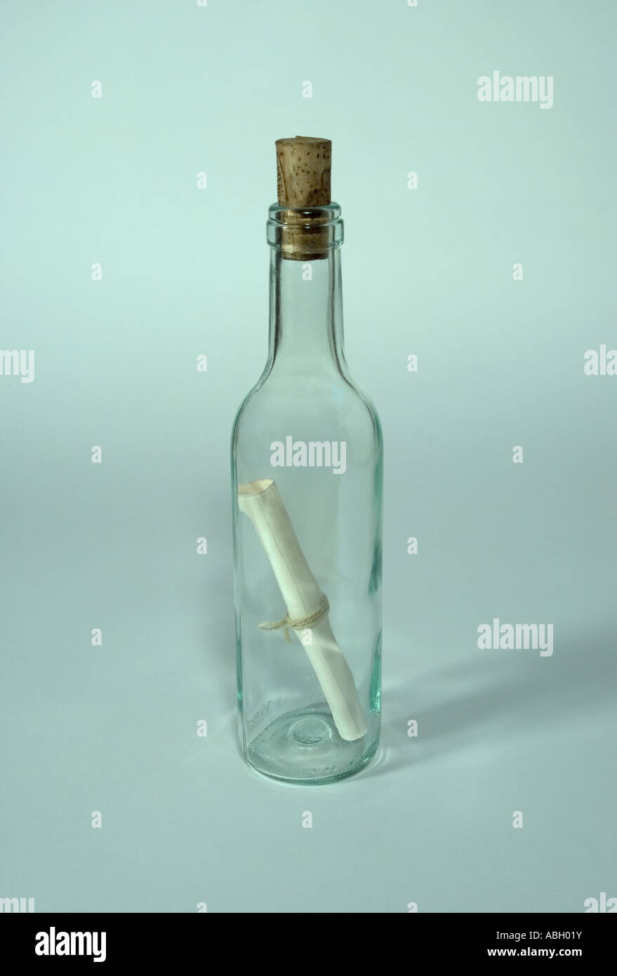 bottle with message inside Stock Photo - Alamy