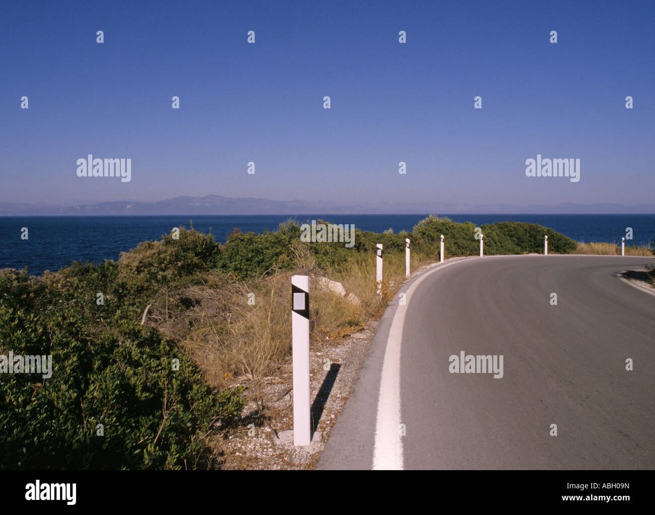 Bend island hi-res stock photography and images - Alamy