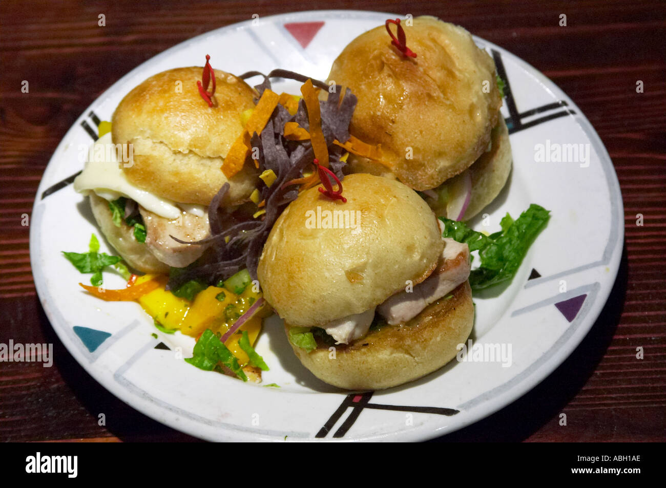 Chicken sliders hi-res stock photography and images - Alamy