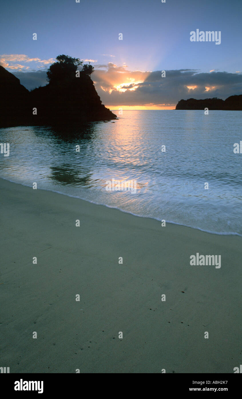 Matapouri beach hi-res stock photography and images - Alamy