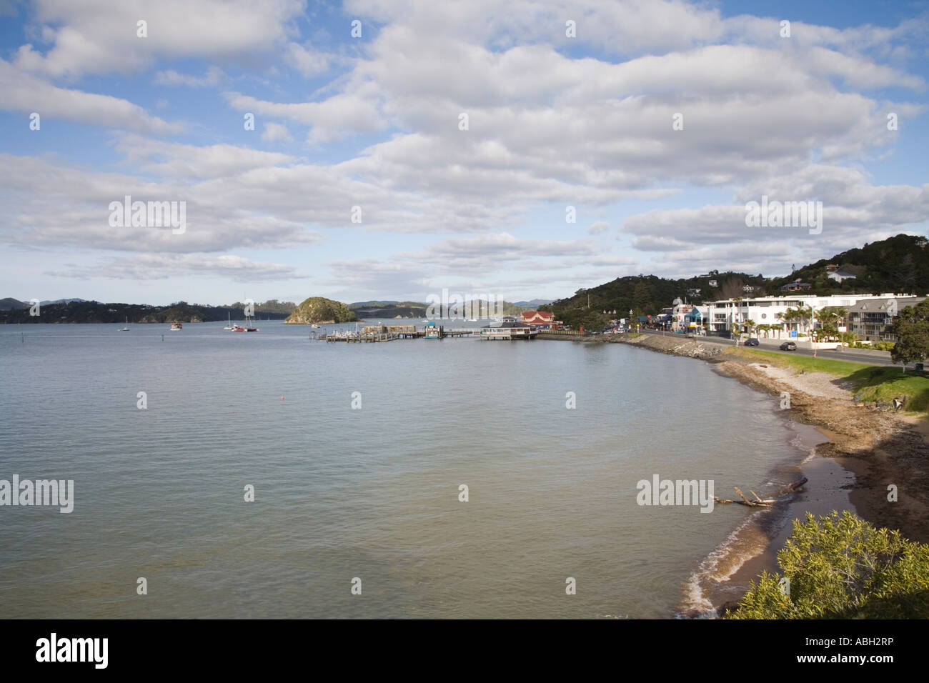 PAIHIA BAY OF ISLANDS NORTH ISLAND NEW ZEALAND May A historic town very ...