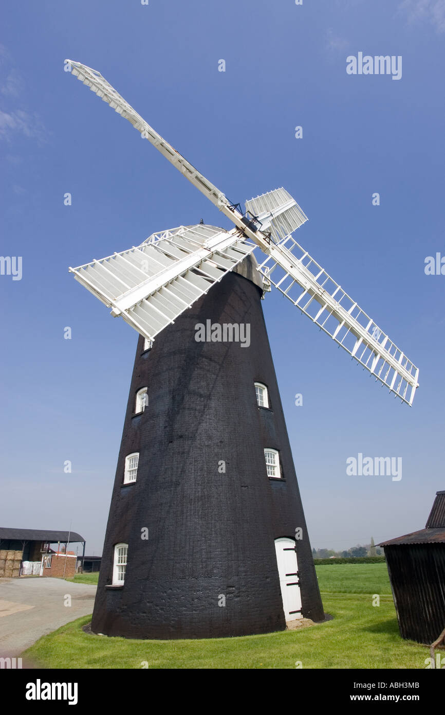 Blades old wooden windmill hi-res stock photography and images - Alamy