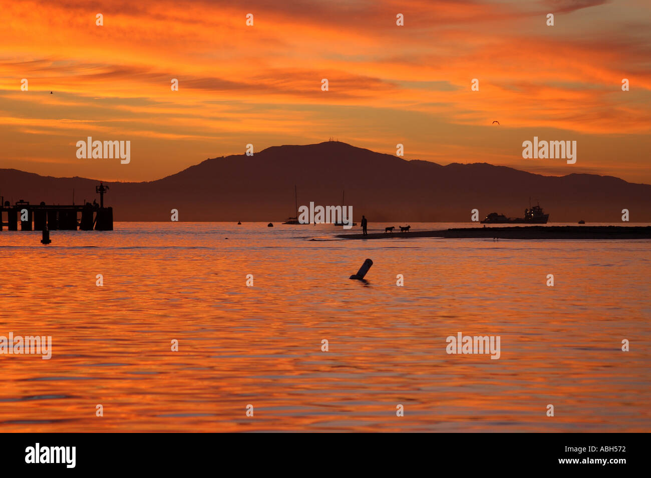 Santa Barbara Channel Stock Photo - Alamy