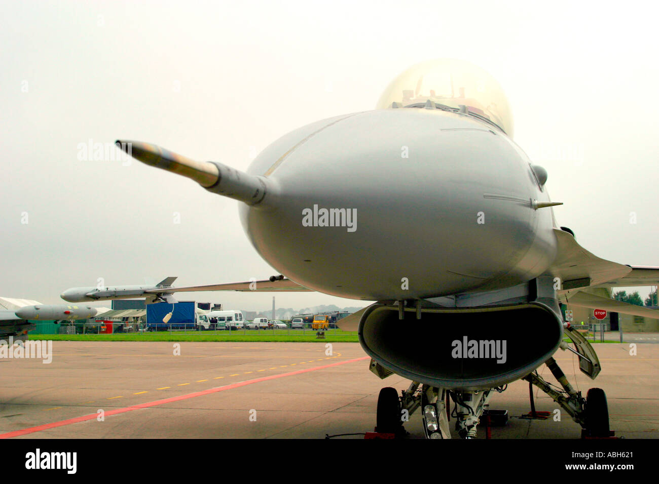 Fighter jet nose hi-res stock photography and images - Alamy