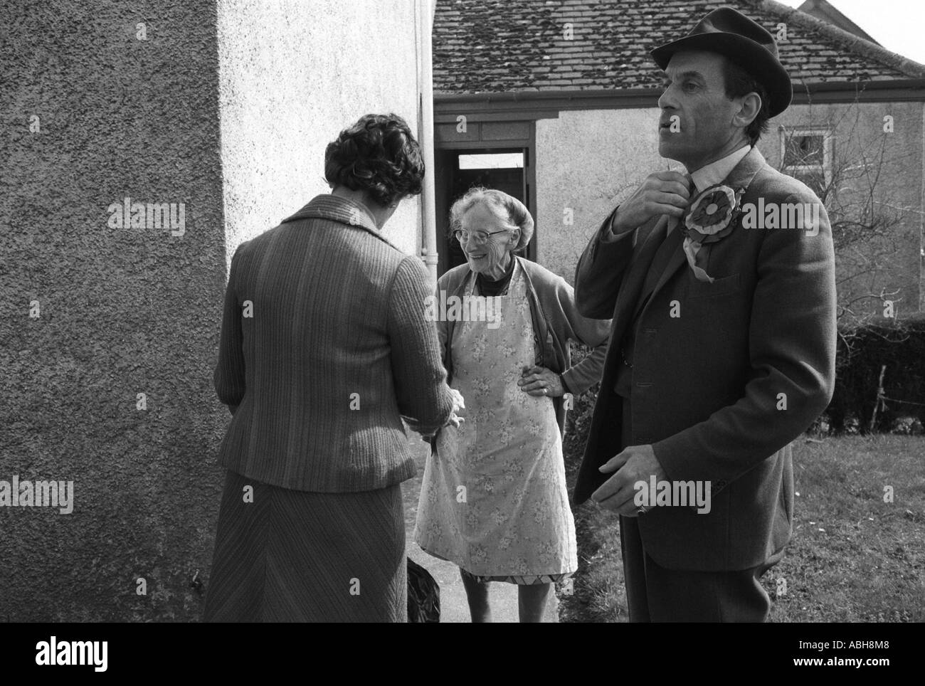 Jeremy Thorpe and wife Marion on the election campaign trail North ...