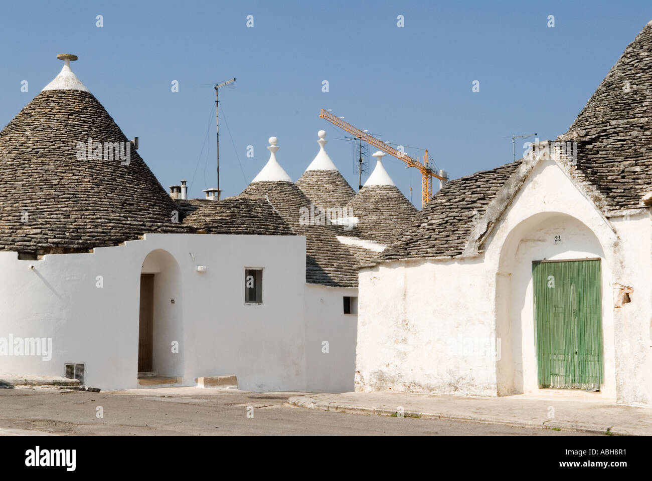 Trulli house architecture Puglia Italy Alberobello Domestic housing ...