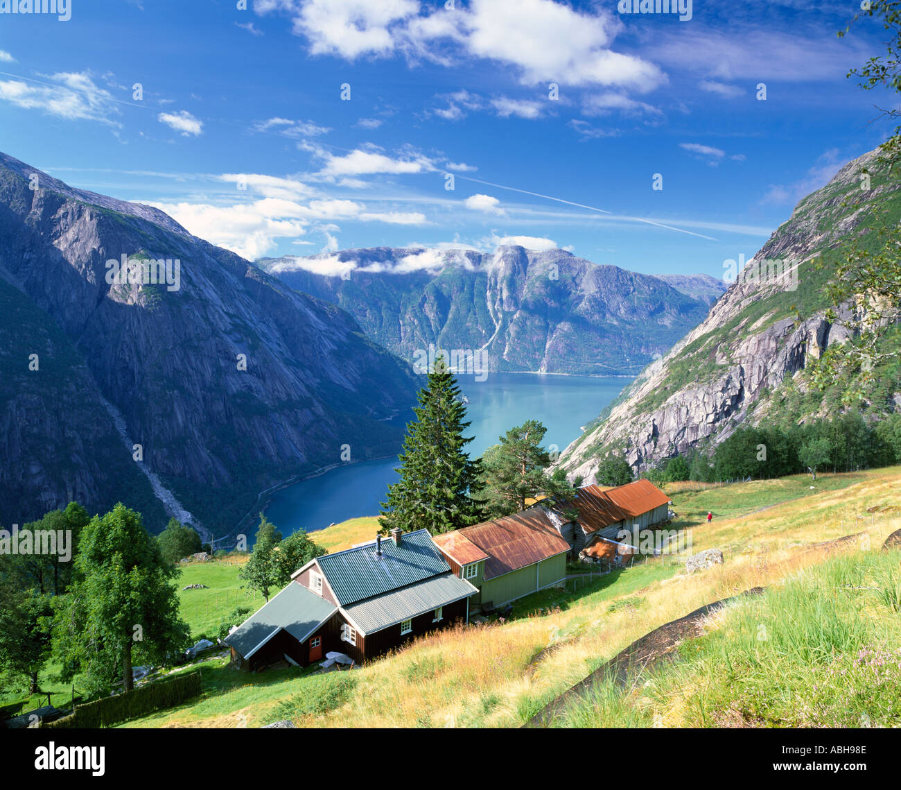 Kjeasen farm hi-res stock photography and images - Alamy