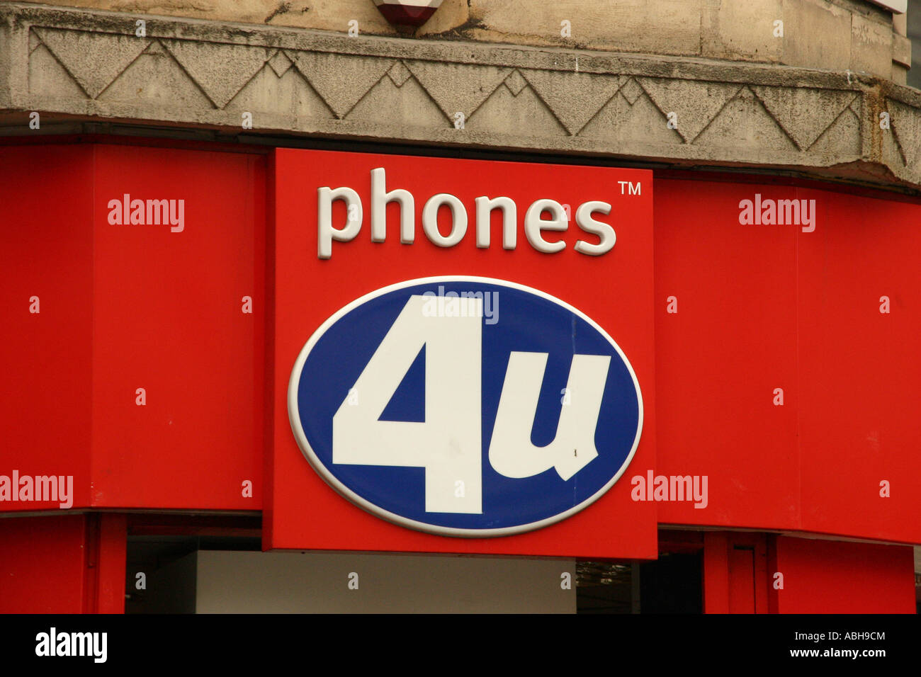 Phones 4u sign hi-res stock photography and images - Alamy