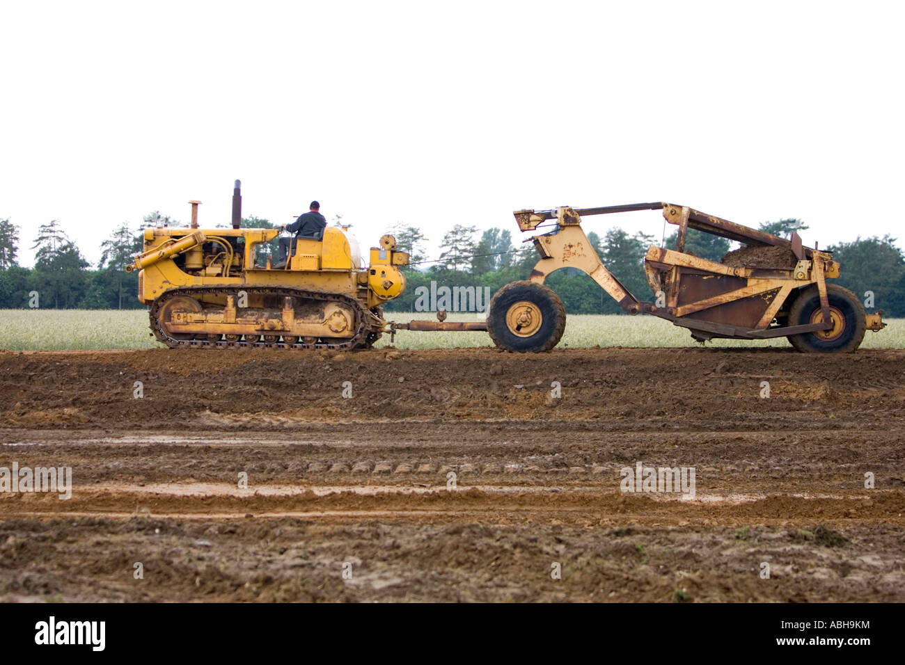 Earth scraper hi-res stock photography and images - Alamy
