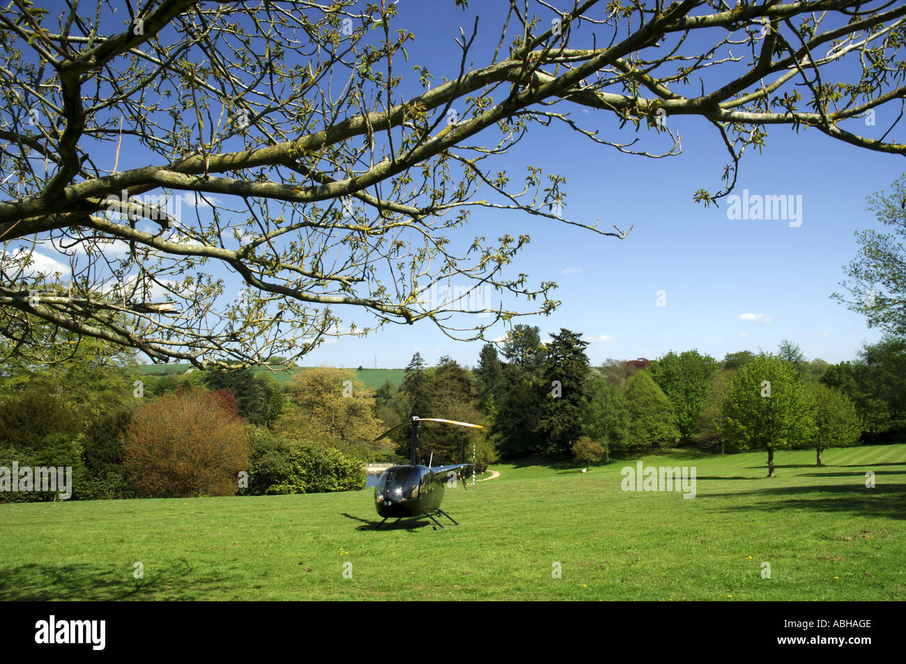 Helipad cotswolds hi-res stock photography and images - Alamy