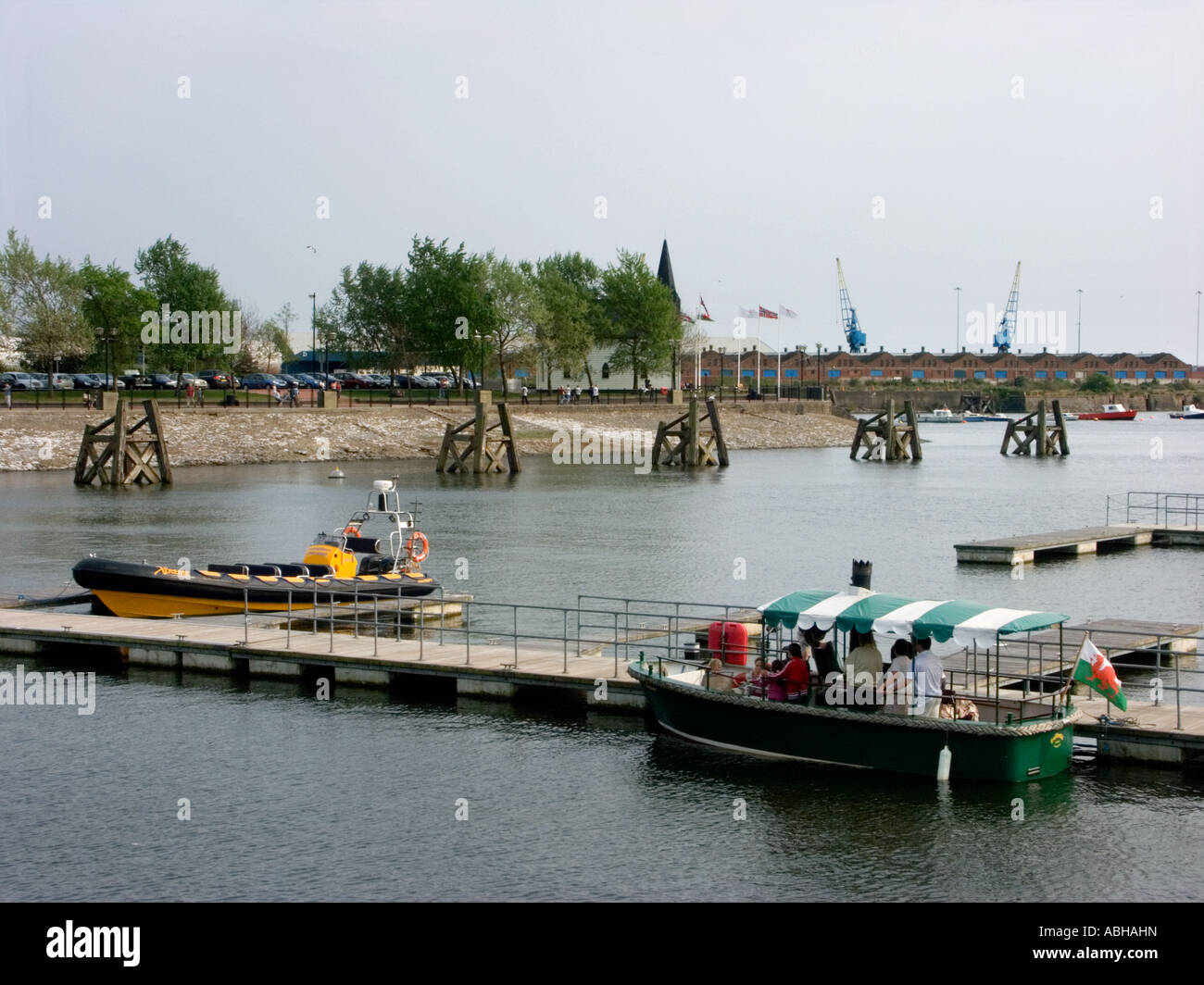 Pleasure boat at Cardiff Bay Stock Photo - Alamy
