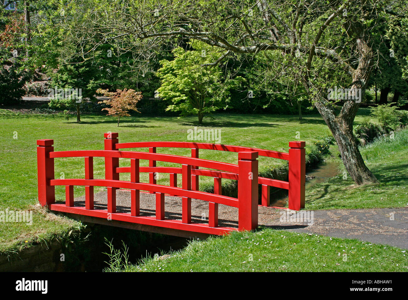 Bournemouth Central Gardens, Bridge across the River Bourne, Dorset, UK ...