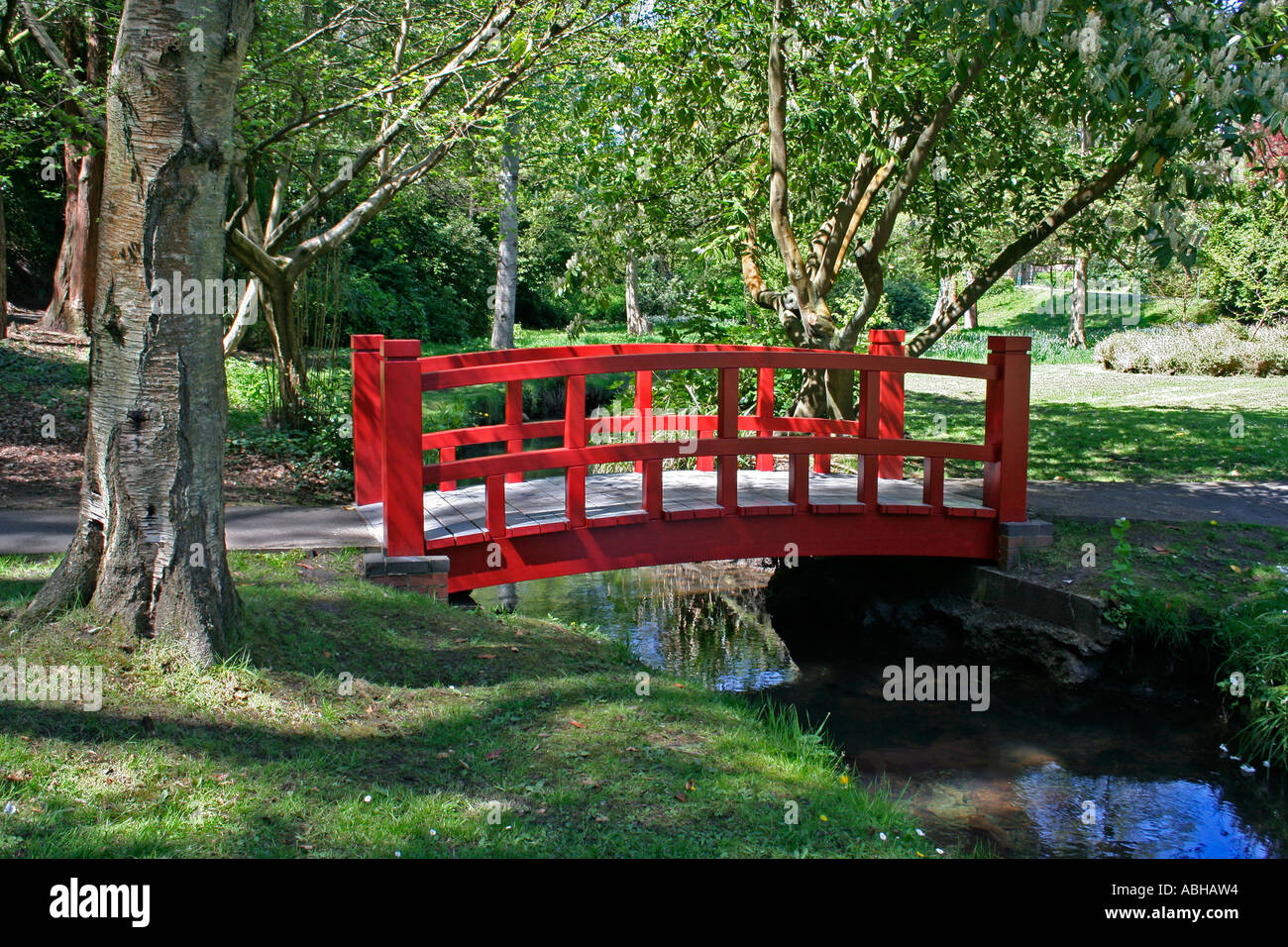 Bournemouth Central Gardens, Bridge across the River Bourne, Dorset, UK ...