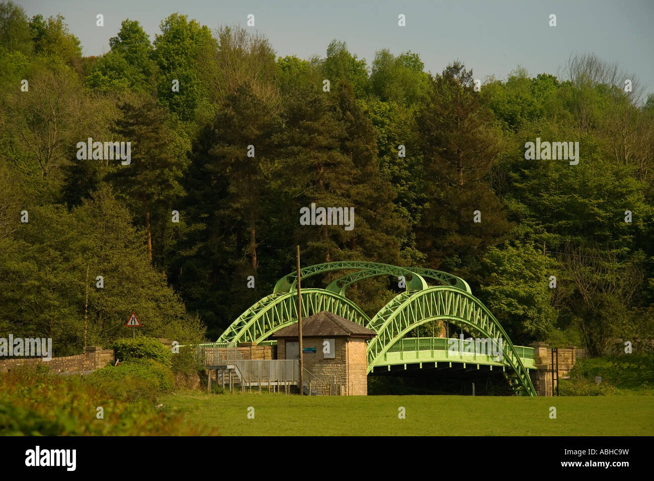 Abergavenny bridge usk hi-res stock photography and images - Alamy