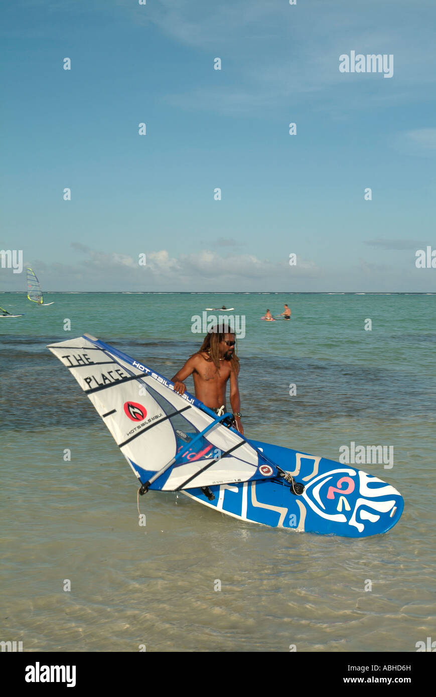 Black muscles on beach hi-res stock photography and images - Alamy