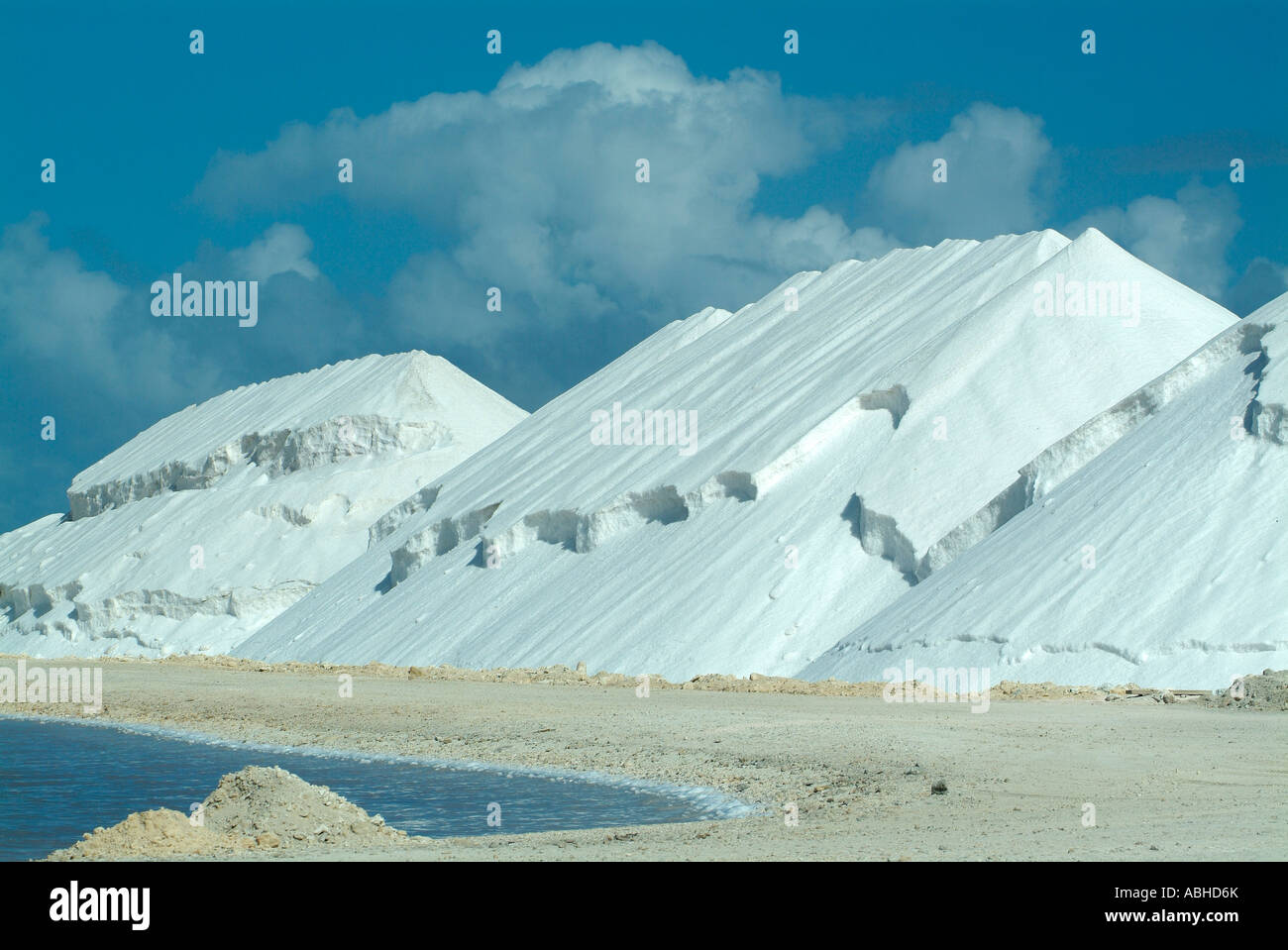 Cargill salt mining hi-res stock photography and images - Alamy