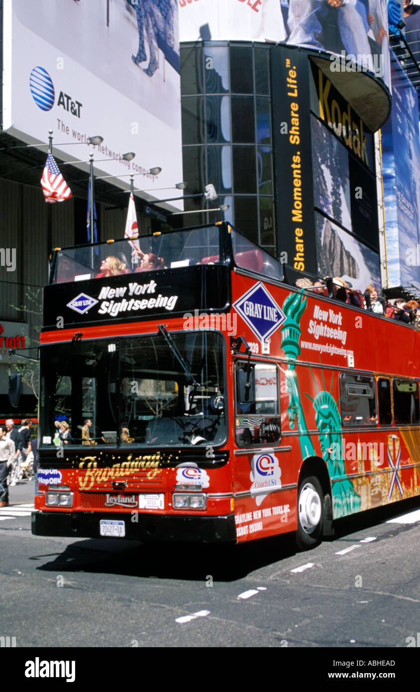 NEW YORK SIGHTSEEING BUS IN TIMES SQUARE Stock Photo - Alamy
