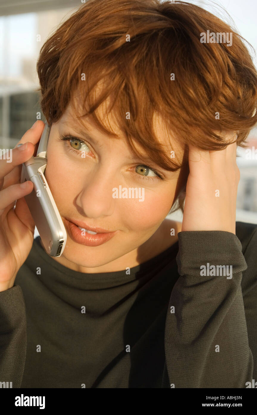 Person phoning hi-res stock photography and images - Alamy