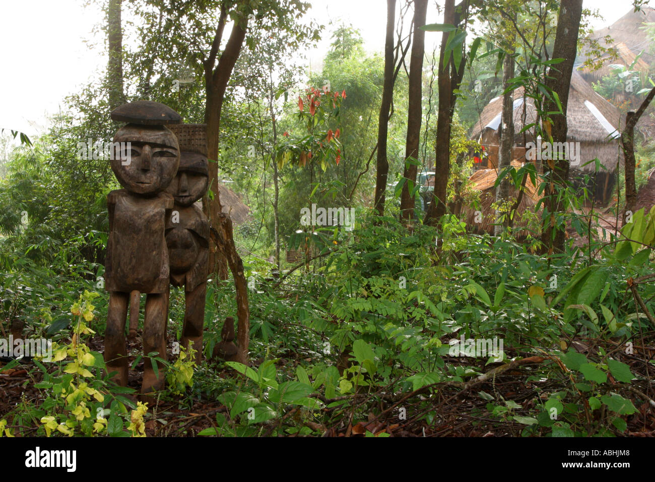 Akha thailand sculpture hi-res stock photography and images - Alamy