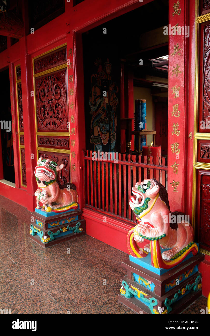 Manado city chinese temple hi-res stock photography and images - Alamy