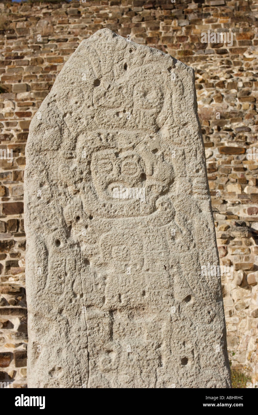 Zapotec glyph hi-res stock photography and images - Alamy