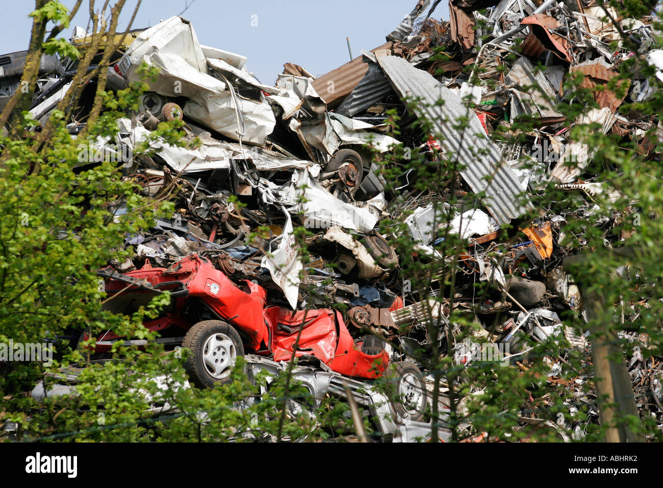 Trashed cars hi-res stock photography and images - Alamy