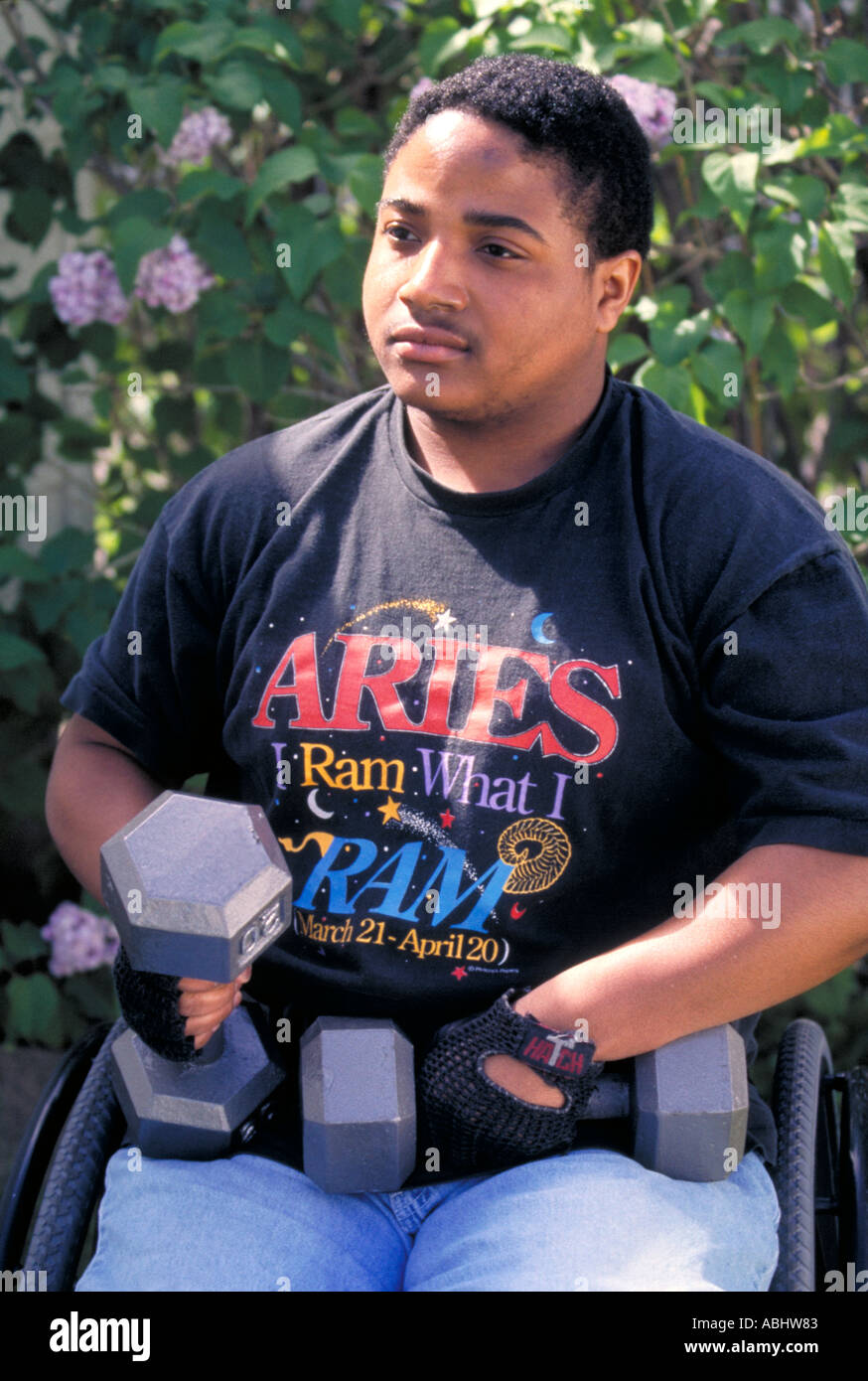 Wheel weights hi-res stock photography and images - Alamy