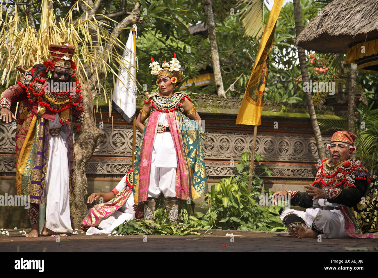 Barong actors, Batubulan, Bali, Indonesia Stock Photo - Alamy