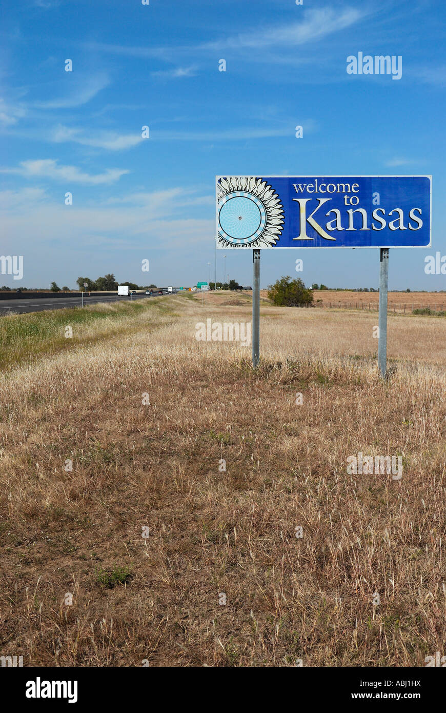 Entering Kansas state sign in United States Stock Photo - Alamy