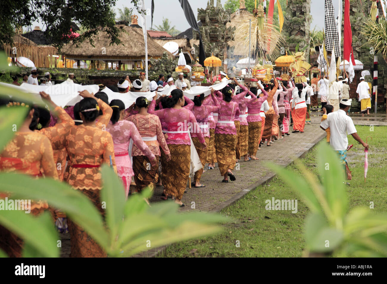 Temple procession, Ubud, Bali, Indonesia Stock Photo - Alamy