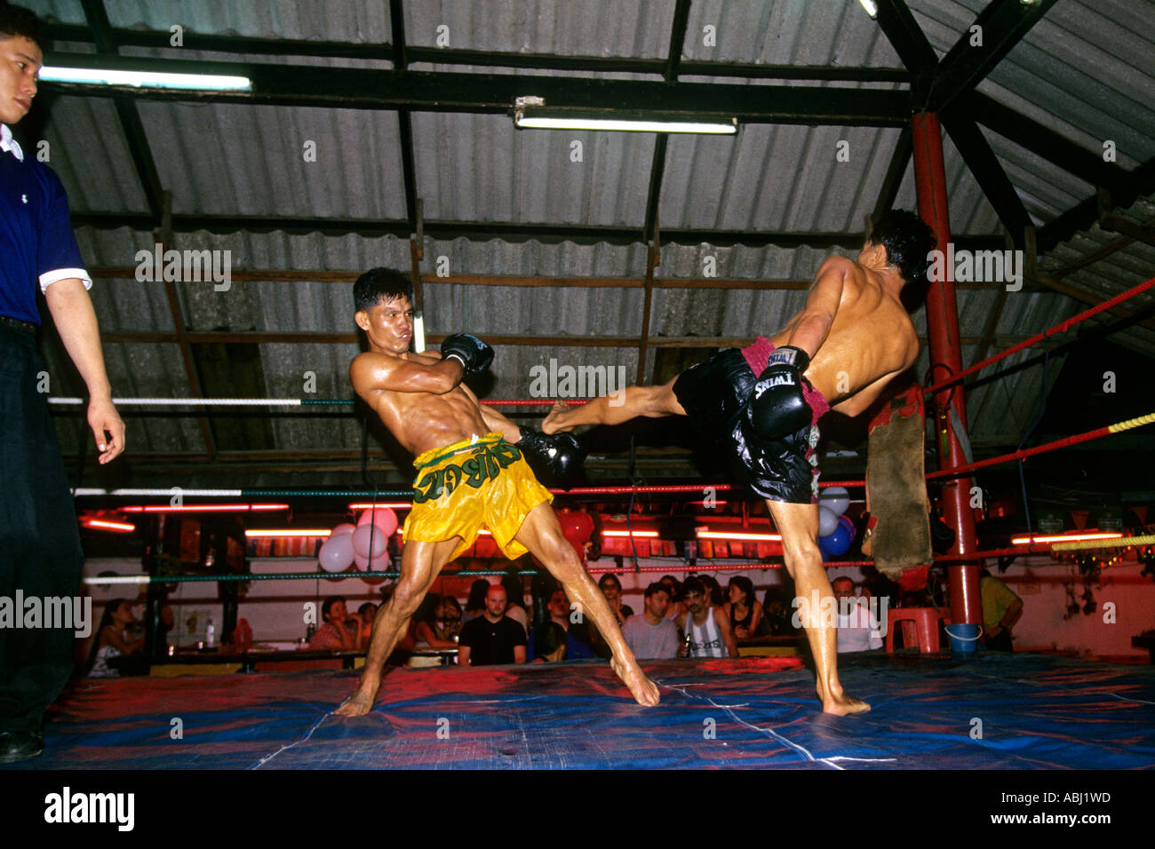 Thai boxing, Pattaya, Thailand Stock Photo - Alamy