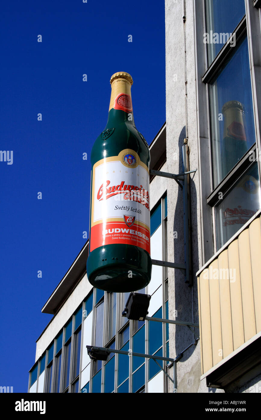 Logo budweiser budvar hi-res stock photography and images - Alamy