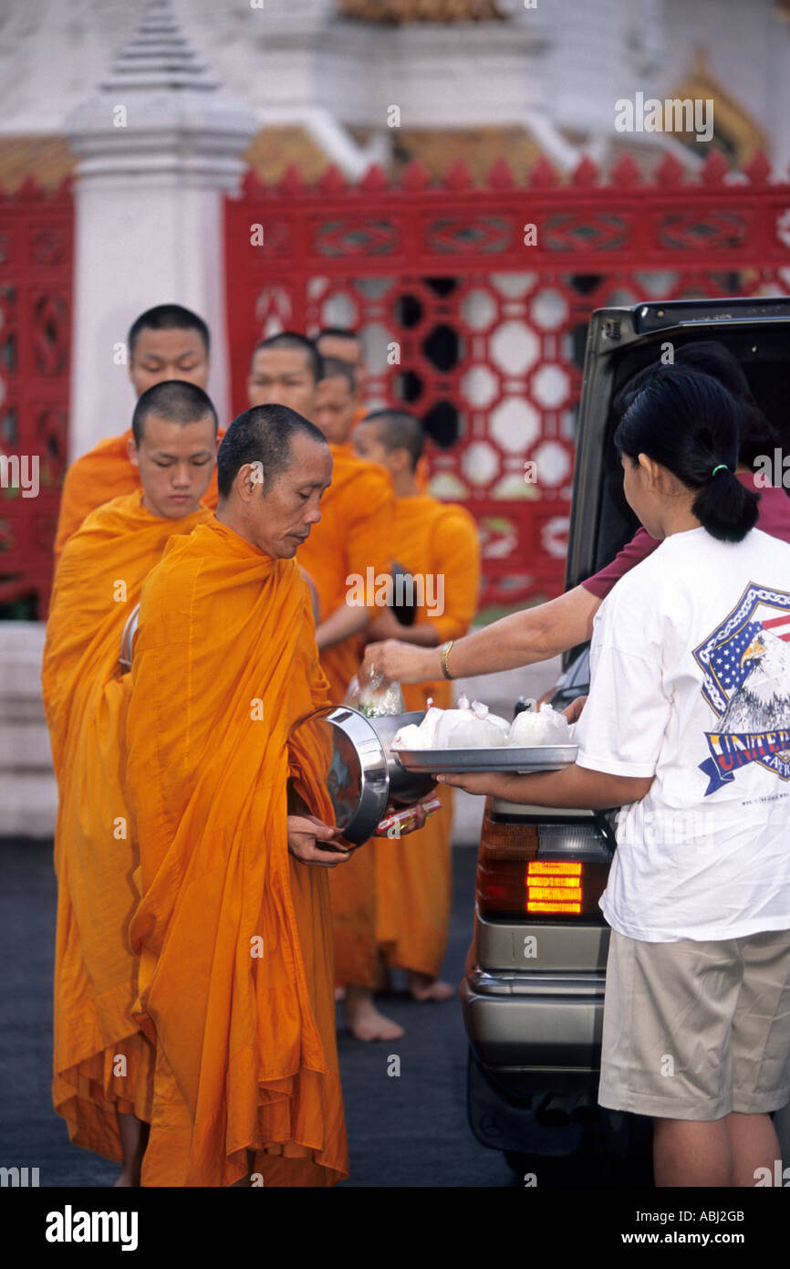 Morning donations to monks, Bangkok, Thailand Stock Photo - Alamy