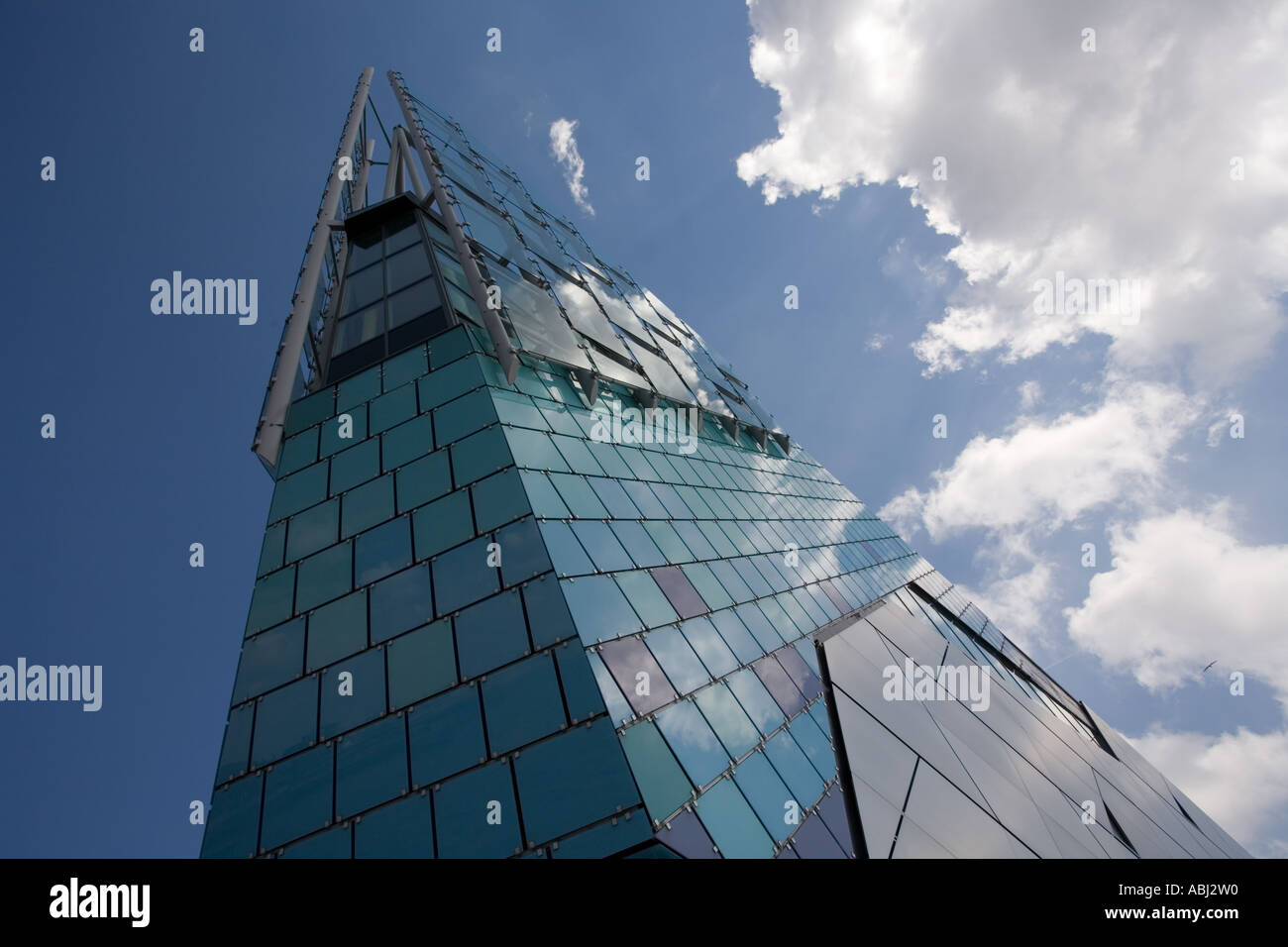 Building hull hi-res stock photography and images - Alamy
