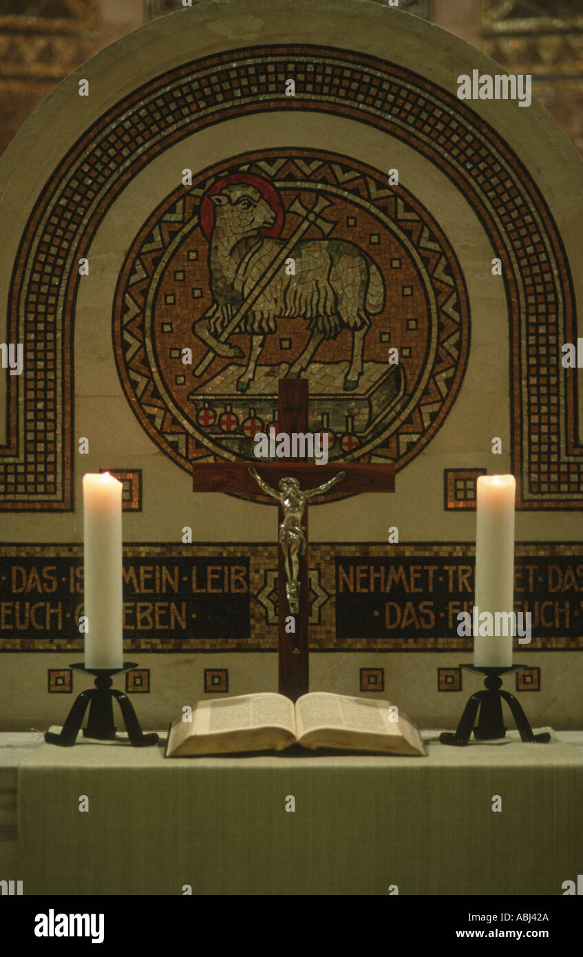 Round altar on hi-res stock photography and images - Alamy