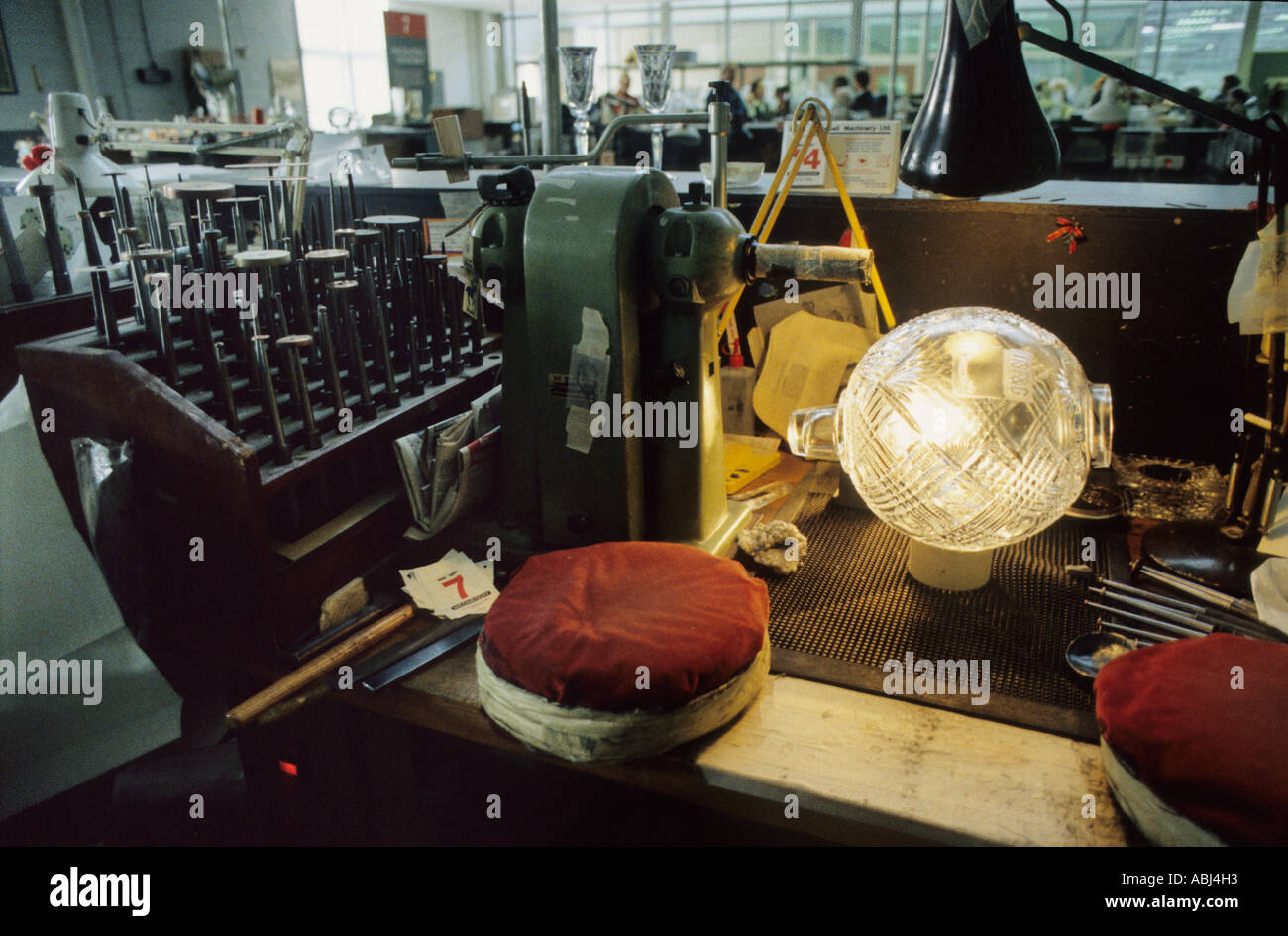 Waterford crystal factory hi-res stock photography and images - Alamy