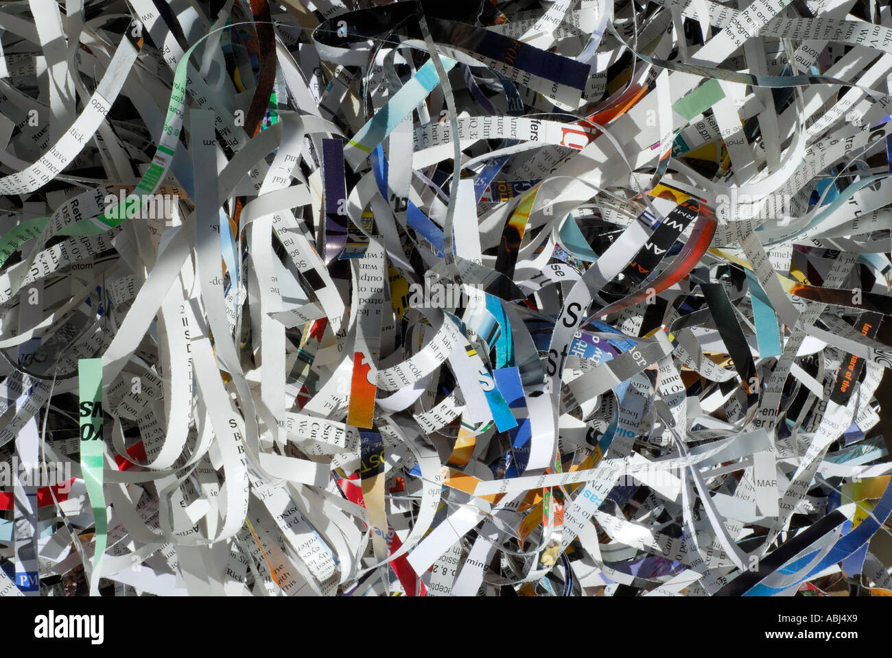 Shreding papers hi-res stock photography and images - Alamy