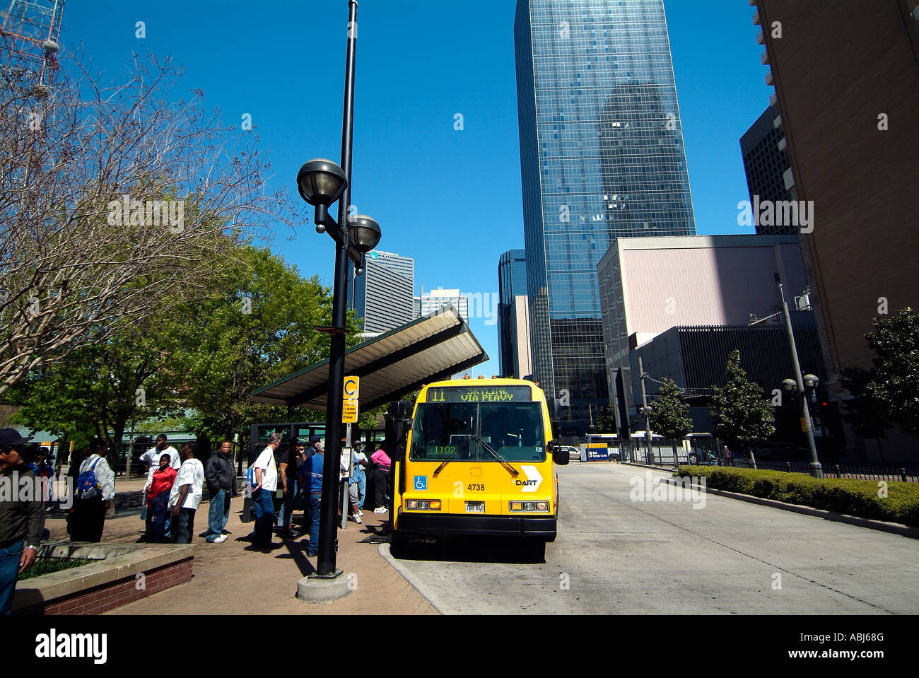 Dallas texas bus hi-res stock photography and images - Alamy