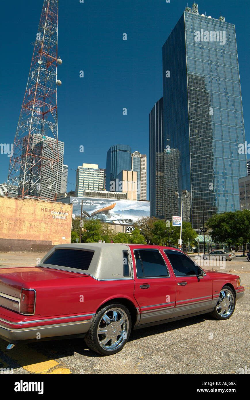 Car parked in downtown of Dallas, Texas Stock Photo - Alamy